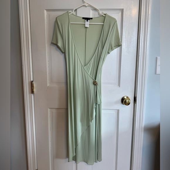 Les Copains | Dresses | Les Copains Light Green Plunging Partial Wrap ...